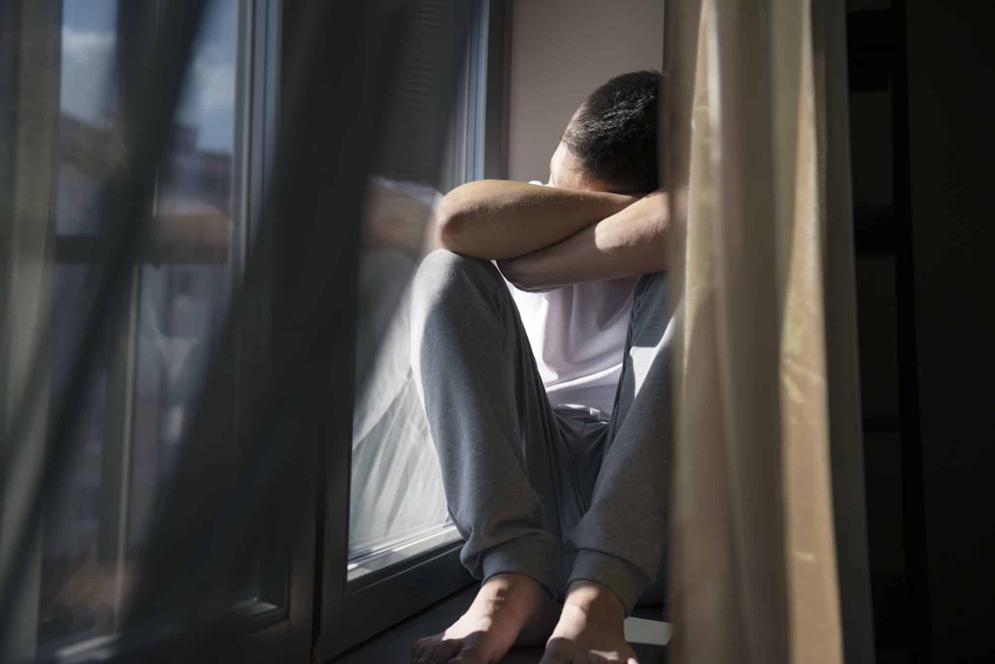 Pessoa com depressão: 12 dicas para ajudar